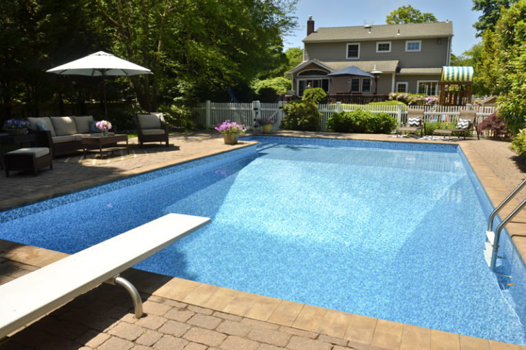 loop-loc luxury pool liners
